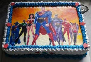 Bolo Liga da Justiça – 60 Inspirações Incríveis & Dicas para Decorar!