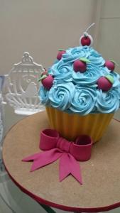 Cupcake Gigante - As 60 Ideias + Surpreendentes & Receitas Deliciosas