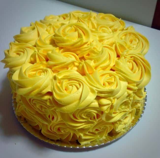 Como fazer glacê – 41 ideias para bolos, doces e sobremesas!
